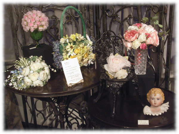 わたべりみ・東 恵巳子 二人展 ～天使の花束～ 少女人形とシルクフラワーの作品展